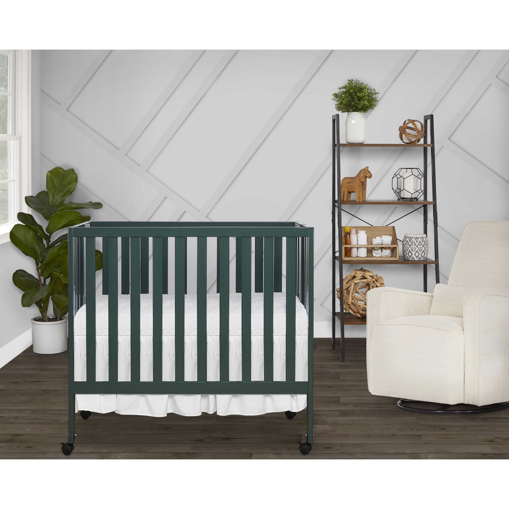 Jett Portable Folding Mini Crib | Dream On Me